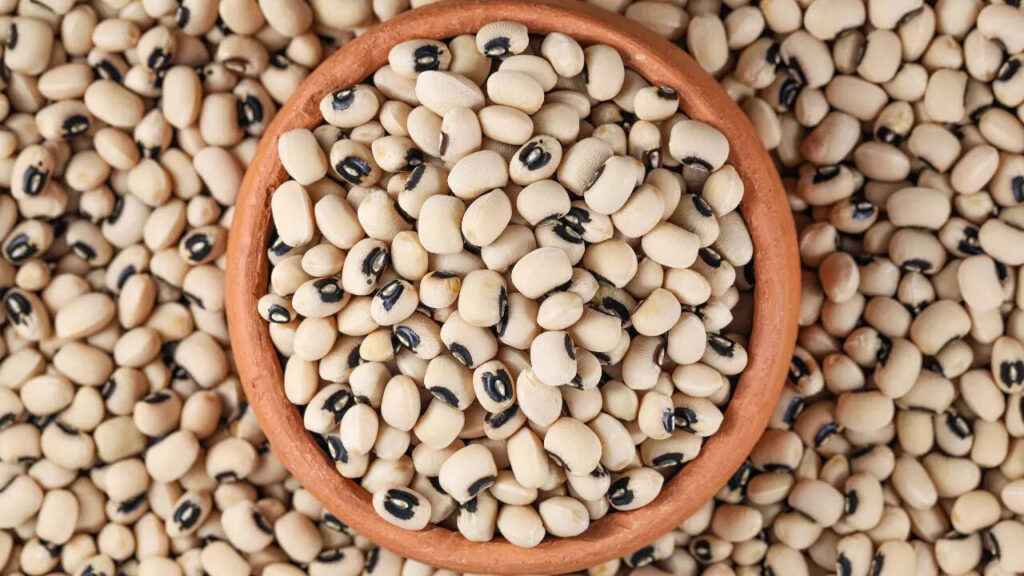Lobia dal benefits , uses and home remedies - Risha Ayurveda